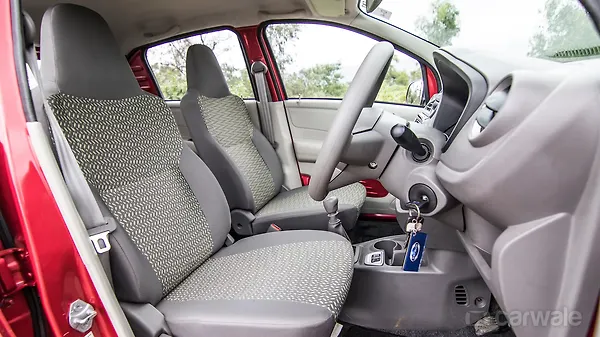 Datsun Redigo Road Test Review - CarWale