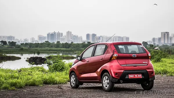 Datsun Redigo Road Test Review - CarWale