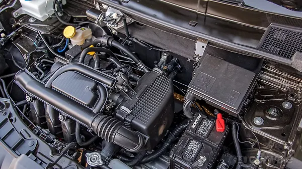 Renault Kwid 1.0-litre Photo Gallery - CarWale