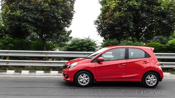 Honda Brio Price - Images, Colors & Reviews - CarWale