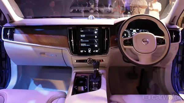 Volvo S90 Picture Gallery - CarWale