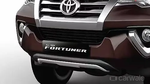 Top 5 official accessories for the 2016 Toyota Fortuner - CarWale
