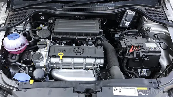 Skoda Rapid Price, Images, Colors & Reviews - CarWale