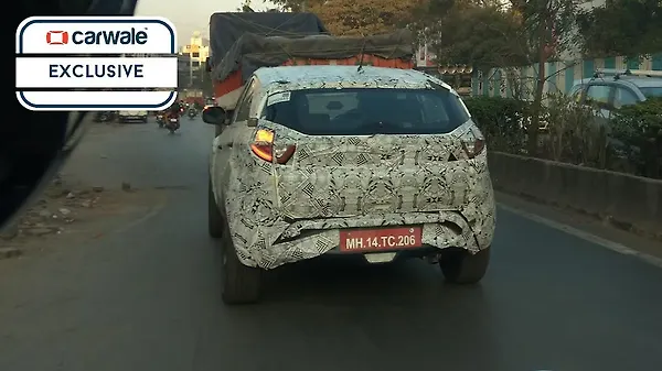 Tata Nexon test mule spotted in Pune - CarWale