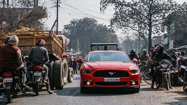 Ford Mustang Price in India - Images, Mileage, Colours - CarWale