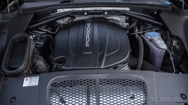 Porsche Macan R4 First Drive Review - CarWale