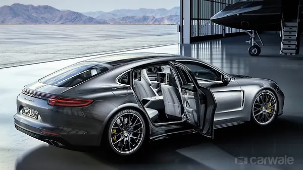 Porsche Panamera Top Five Features - CarWale