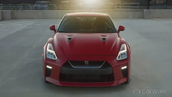Nissan GT-R Track Edition Picture Gallery - CarWale