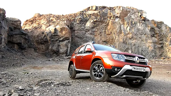 Renault Duster AMT Long Term Review report 1 - CarWale