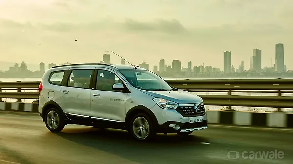 Renault Lodgy Price, Images, Colors & Reviews - CarWale