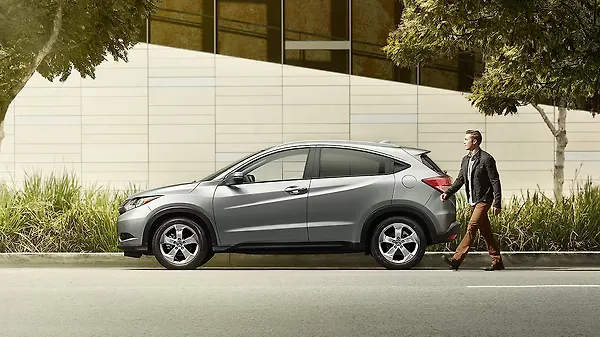 Honda evaluating Civic, CRV diesel, HRV for Indian market - CarWale