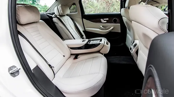 Mercedes-Benz E220d First Drive Review - CarWale