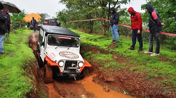 Surviving the trail: Mahindra Adventure Off-Road Training Academy - CarWale