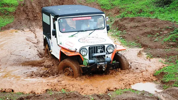 Surviving the trail: Mahindra Adventure Off-Road Training Academy - CarWale