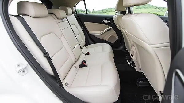 Mercedes-Benz GLA 220d First Drive Review - CarWale