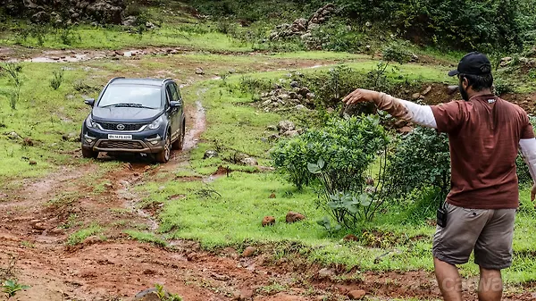 Off-Road Day: A Spotter's View - CarWale