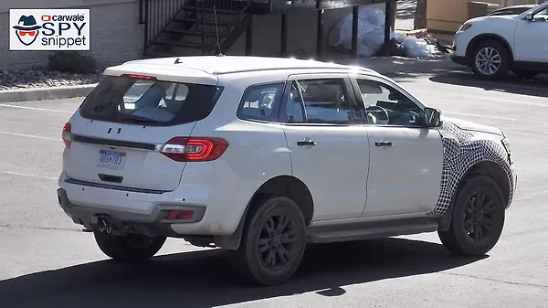 Next-gen Ford Bronco spied on test for the first time - CarWale