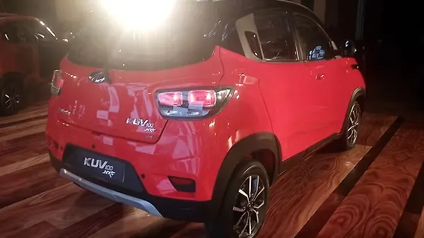 Mahindra KUV100 NXT First Look Review - CarWale