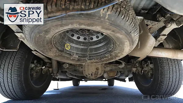 Next Ford Ranger test mule spotted - CarWale