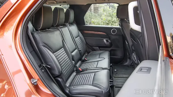 Land Rover Discovery Price - Images, Colours & Reviews - CarWale