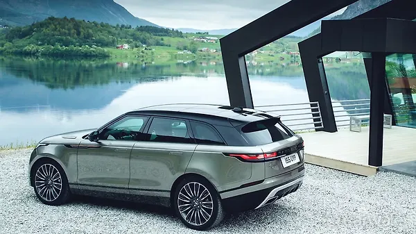 Range Rover Velar photo gallery - CarWale