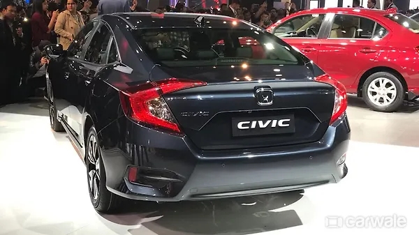 New Honda Civic Picture Gallery - CarWale