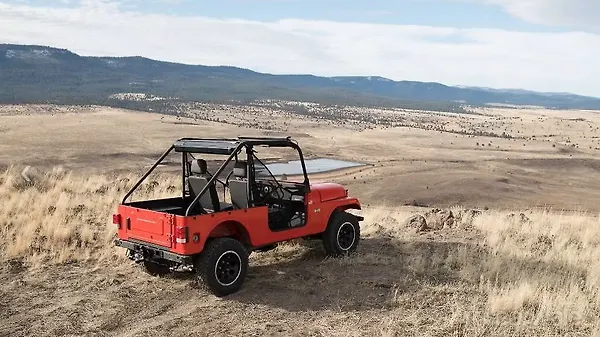 Mahindra Roxor off-roader Picture Gallery - CarWale