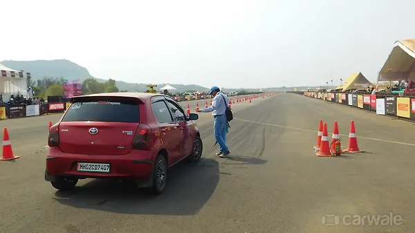 Valley Run 2018: Living life quarter mile at a time - CarWale