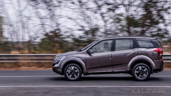 Mahindra XUV500 Price - Images, Colors & Reviews - CarWale