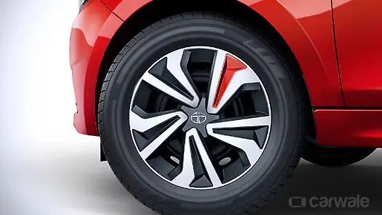 Top four features of the Tata Tigor Buzz edition - CarWale