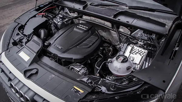 Audi Q5 45 TFSI Petrol First Drive Review - CarWale
