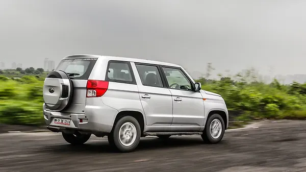 Mahindra TUV300 Plus First Drive Review - CarWale