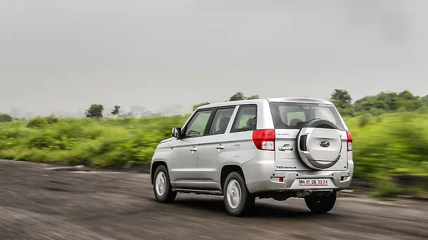 Mahindra TUV300 Plus First Drive Review - CarWale