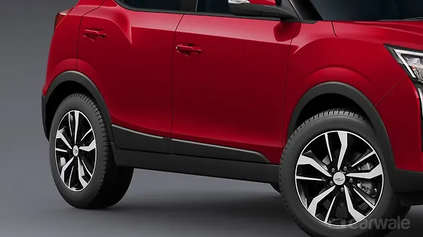 Mahindra XUV300 revealed: Design highlights - CarWale