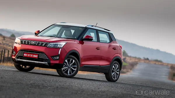 Mahindra XUV300 First Drive Review - CarWale