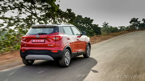 Mahindra XUV300 First Drive Review - CarWale
