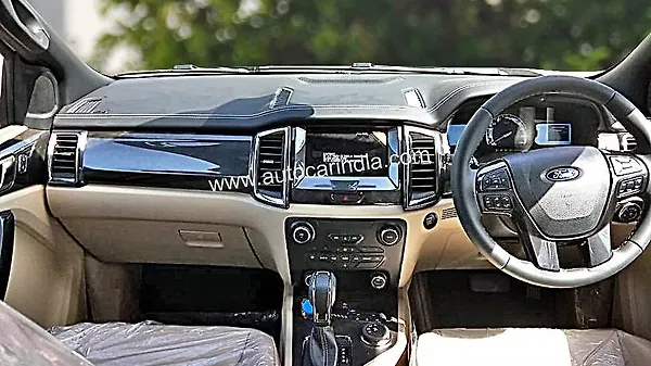 New Ford Endeavour starts arriving at dealerships - CarWale