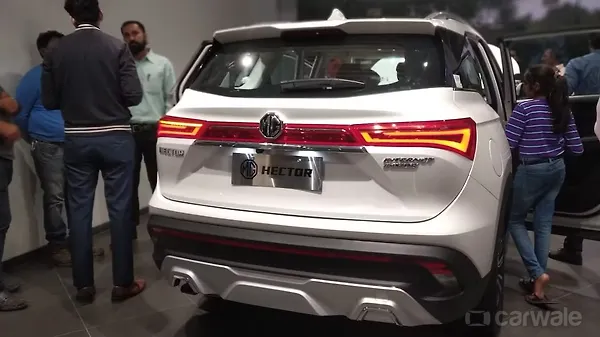 MG Hector brochure reveals fuel efficiency and more details - CarWale