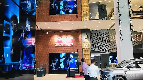 MG flagship experience showroom - Now in pictures - CarWale