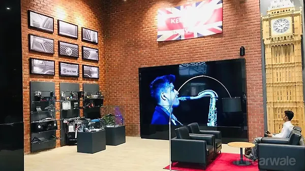 MG flagship experience showroom - Now in pictures - CarWale
