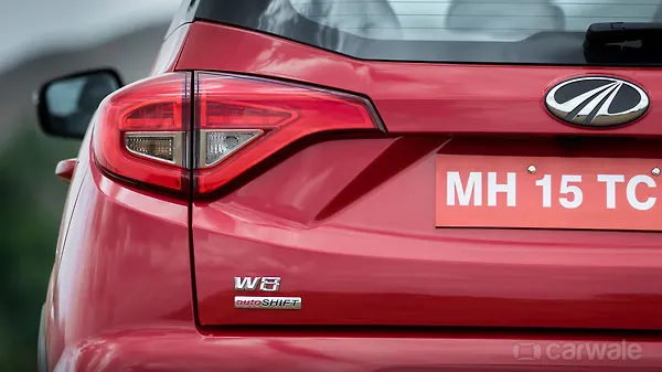 Mahindra XUV300 diesel AMT First Drive Review - CarWale