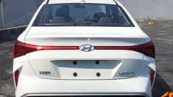 New Hyundai Verna facelift first images leaked - CarWale