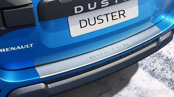 2019 Renault Duster - Top 4 accessory packages - CarWale