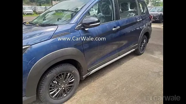 Maruti XL6 exteriors and interiors leaked ahead of India launch - CarWale