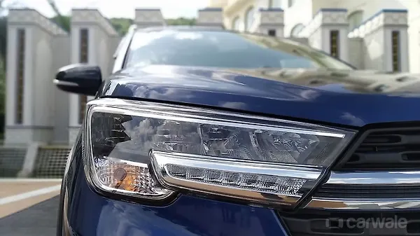 Maruti XL6 - Top 5 exterior highlights - CarWale