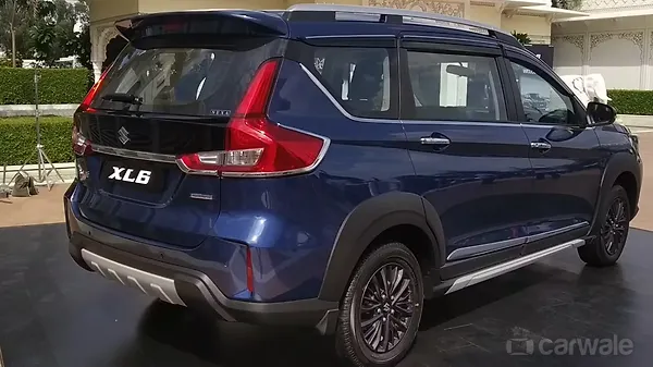 Maruti XL6 accessories revealed - CarWale