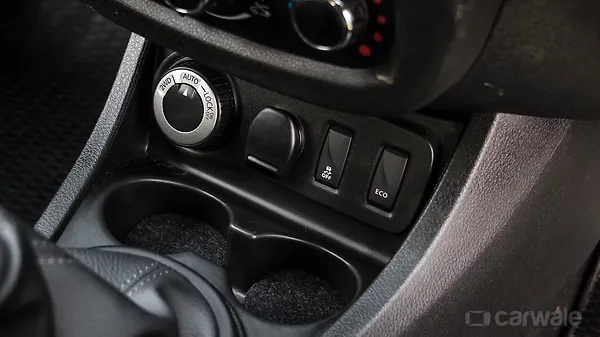 Renault Duster AWD First Drive Review - CarWale