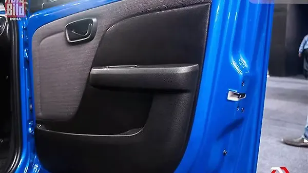 Tata Nano Price (GST Rates), Images, Mileage, Colours - CarWale