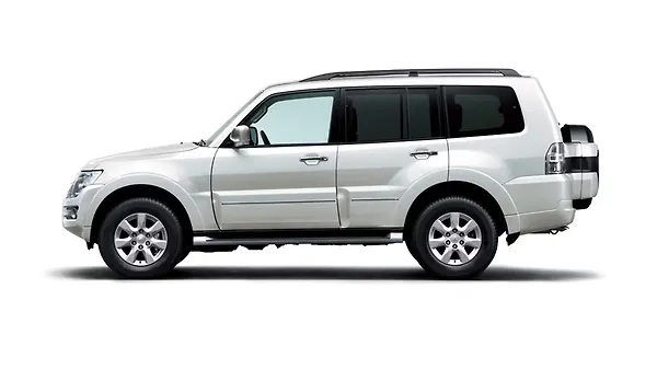 Mitsubishi Montero Price - Images, Colors & Reviews - CarWale