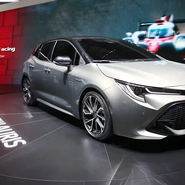 Geneva Motor Show 2018 Toyota Auris returns with a hybrid heart CarWale